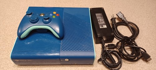 Blue Xbox 360 Bundle