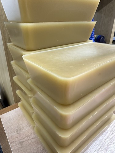 Recycled Beeswax Block - Candle Making / Craft Wax - 840g | eBay UK