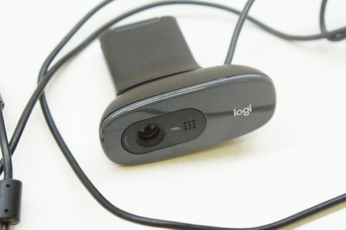 (J) LOGITECH V-U0018 860-000441 HD 720p WEBCAM w/ BUILT-IN MICROPHONE ...