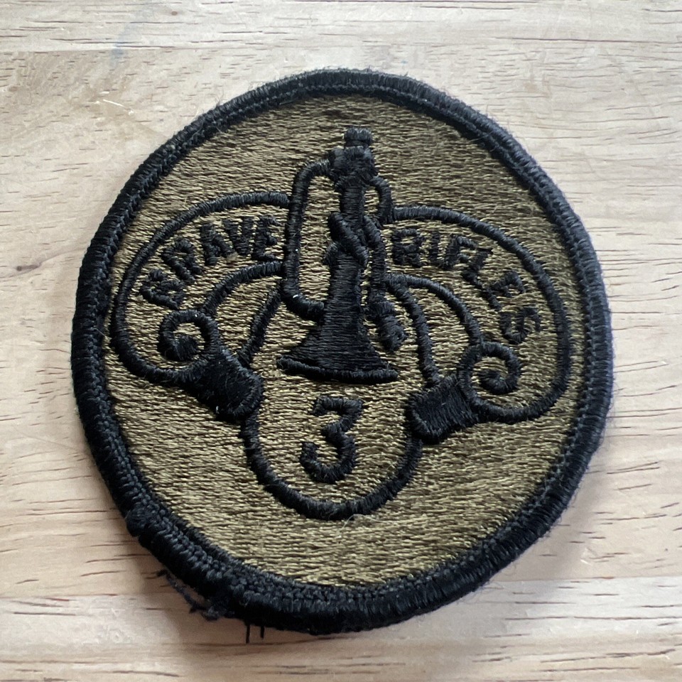MILITARY PATCH US ARMY 3RD ARMORED CAVALRY REGIMENT BRAVE RIFLES Patch ...