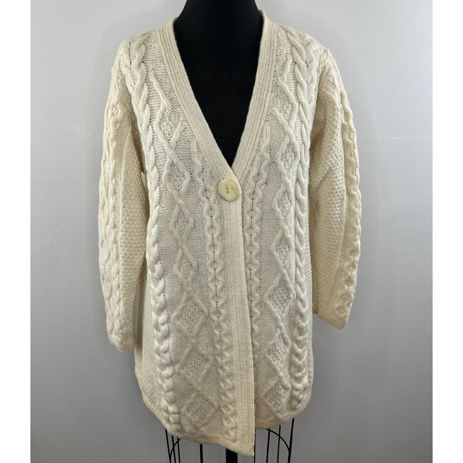 VINTAGE Aran Crafts Cream Irish 100% Merino Wool Cabl… - Gem