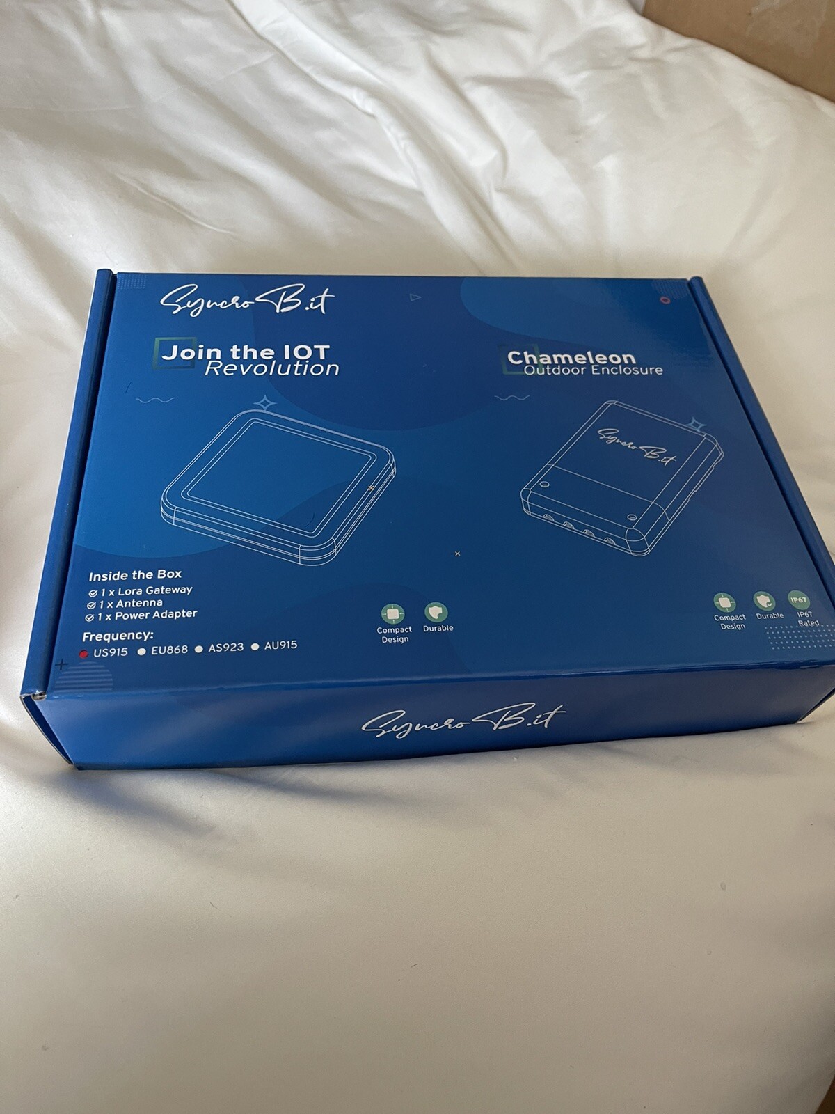 Syncrobit Helium Hotspot Miner US915 With Chamelon Outdoor Enclosure ...