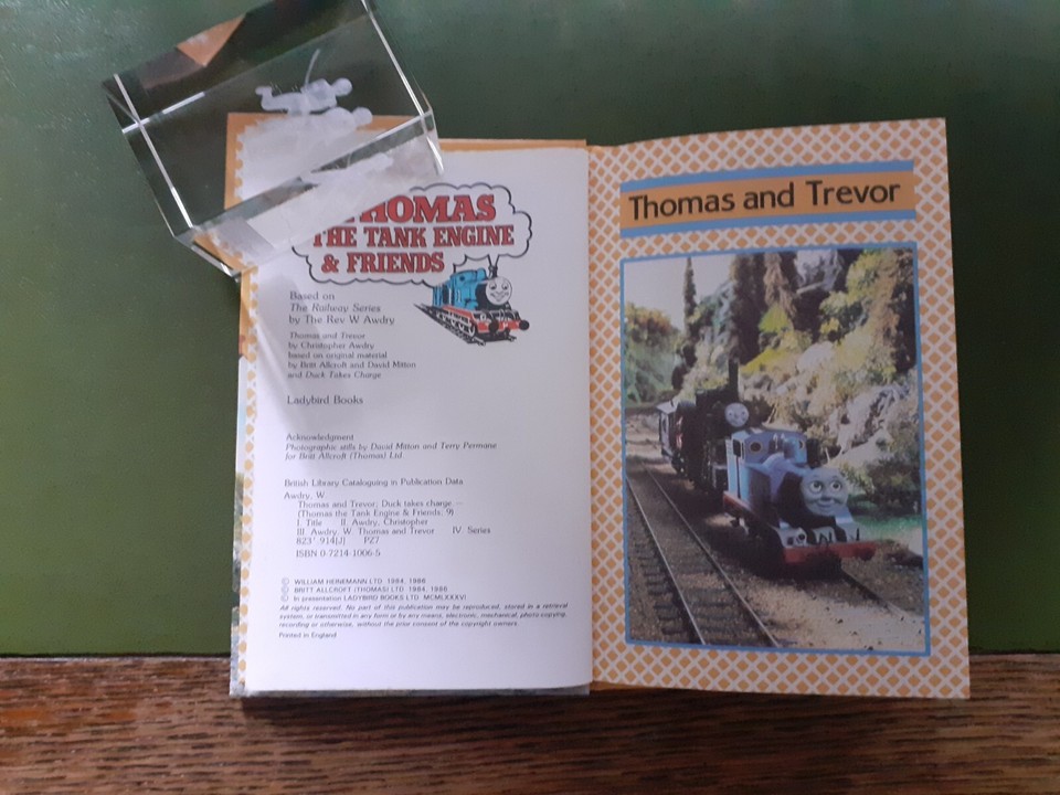 Ladybird Book Thomas The Tank Engine 'Thomas & Trevor - Good Condition ...