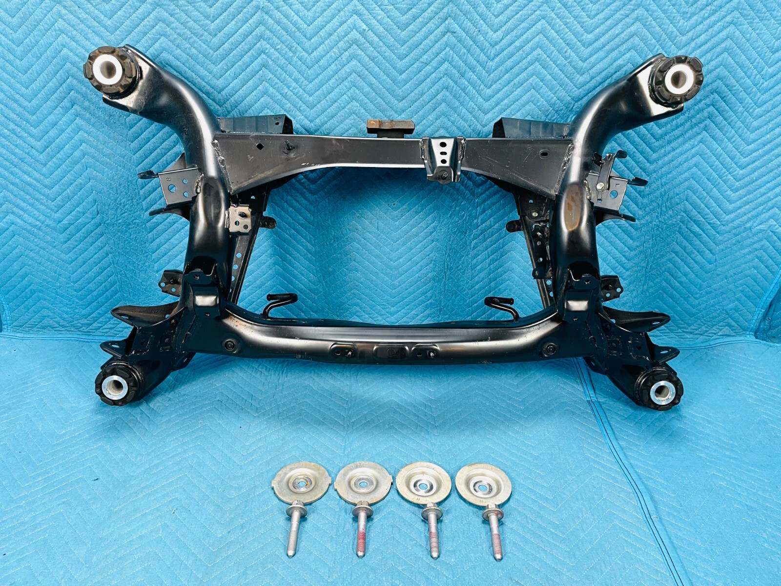 Lexus LS460 LS460L Rear Crossmember Subframe w/Brackets & Bolts 2007 ...