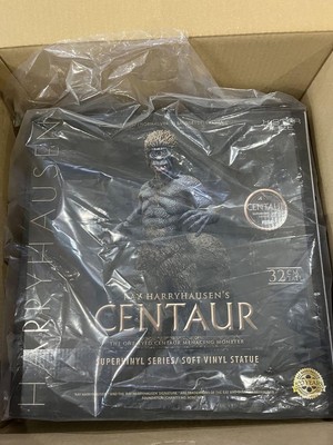 Star Ace Toys Ray HARRYHAUSEN'S Centaur Weich Vinyl Statue 320mm PVC ...