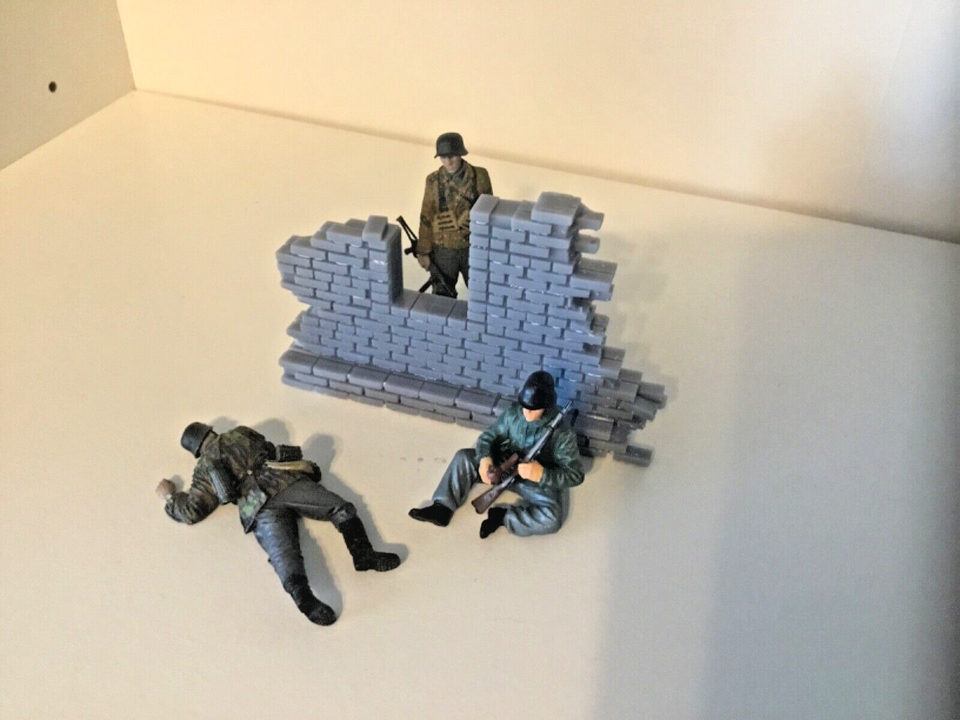 1/35 Scale WW2 Resin Diorama Kit Brick Wall Section For Figures Diorama ...