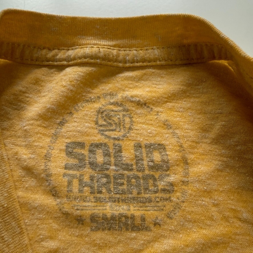 SOLID THREADS Teen Wolf Basketball T-Shirt Medium Yellow 80s Movie ...