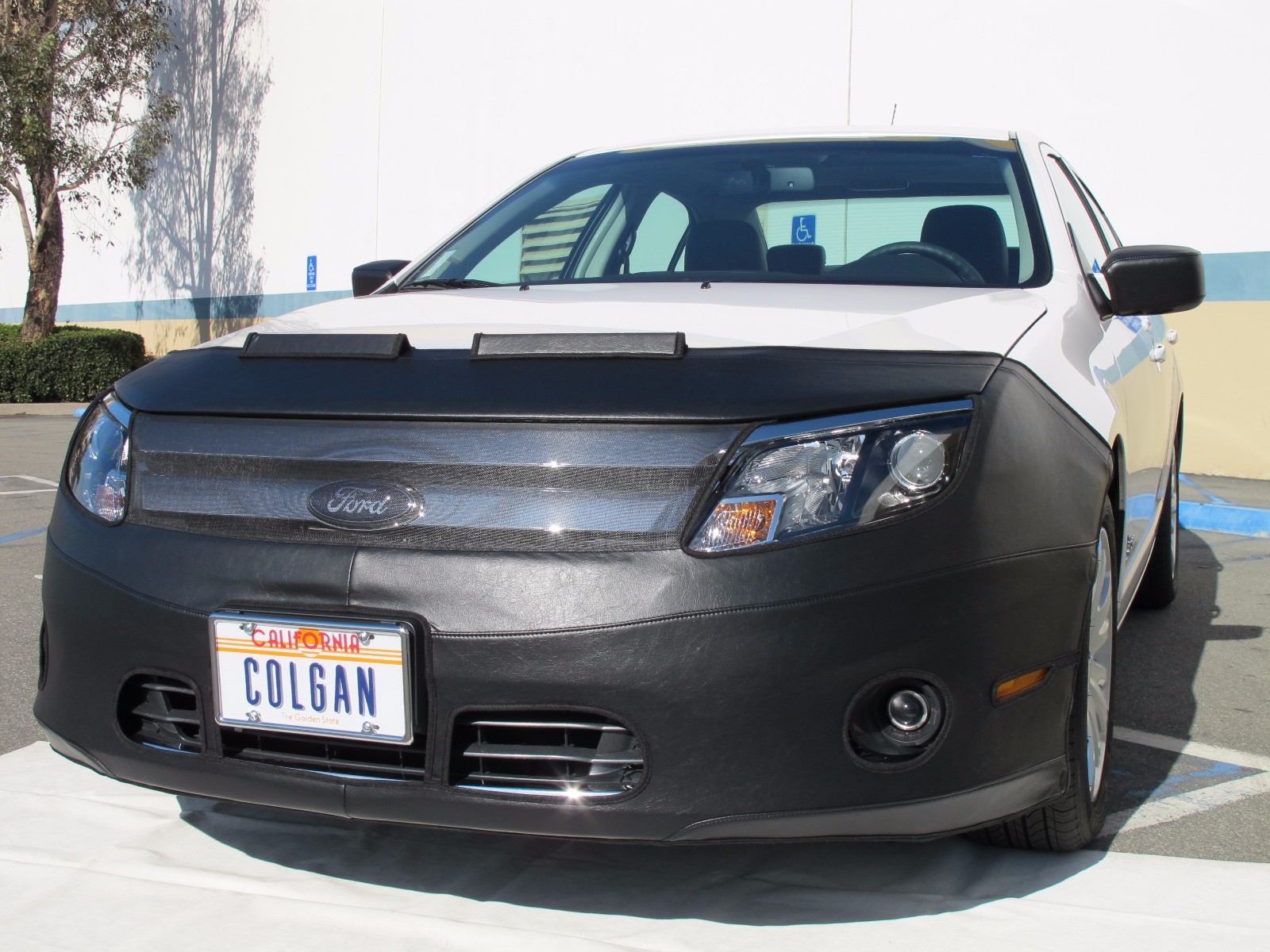 Colgan Front End Mask Bra 2pc. Fits Ford Fusion Sed. Hybrid S,SE 2010 ...