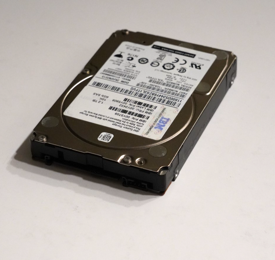 1.2TB 2.5" SAS Seagate 10k IBM Server Hard Drive HDD ST1200MM0007 | eBay