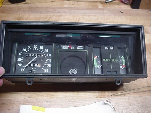 1972 Volvo Speedometer, Fuel Instrument cluster for 142/144/145 Wagon ...