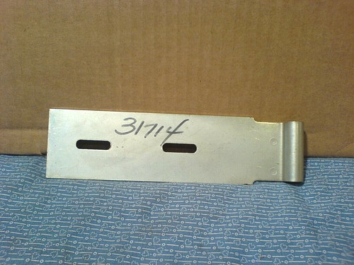 SNAPPER R.E.R. GRASS BAGGER CHUTE ADJUSTMENT BRACKET. 7031714 NEW OEM ...