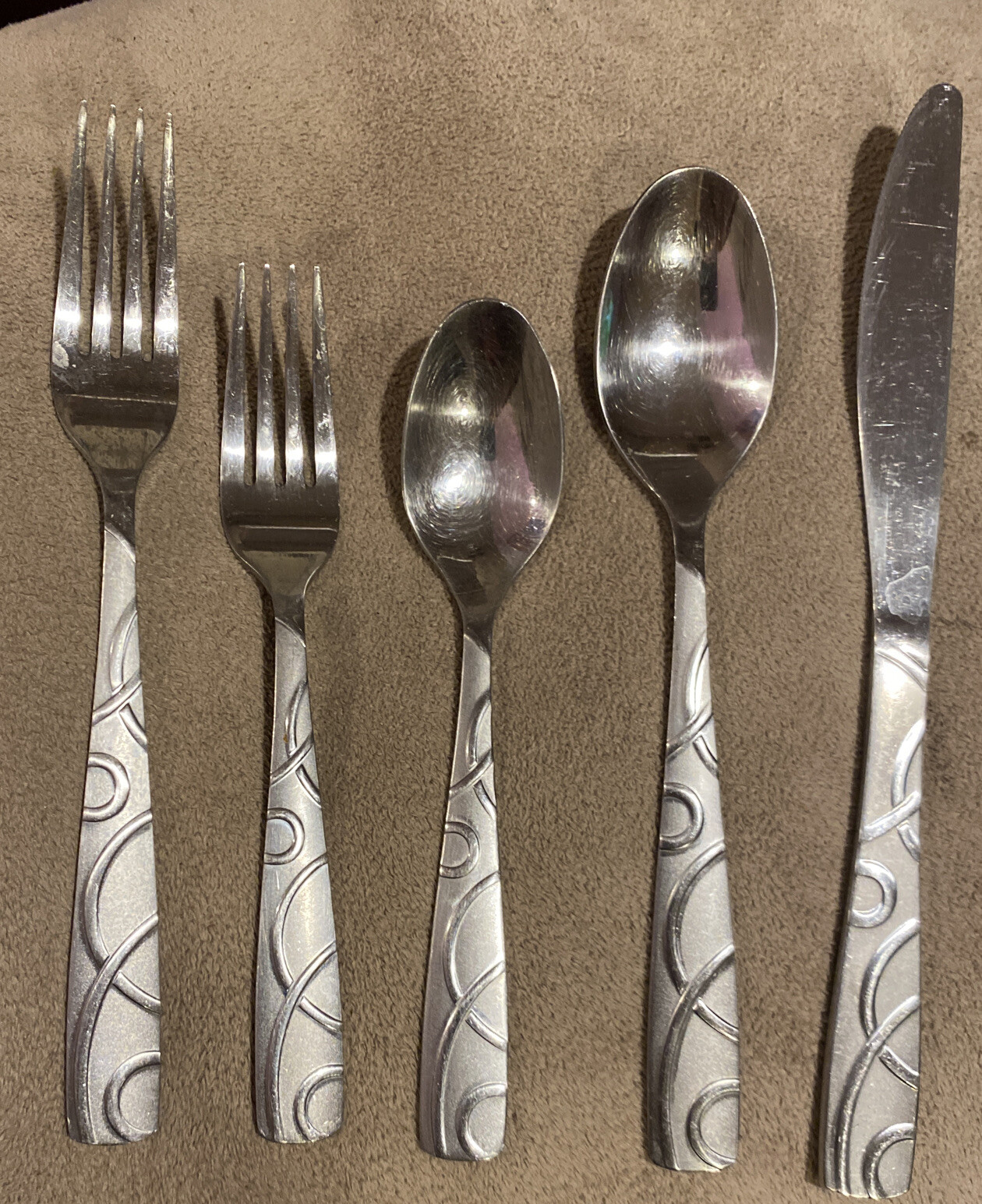 Cambridge CONQUEST Stainless Silverware Flatware Set Forks Knife Spoons ...