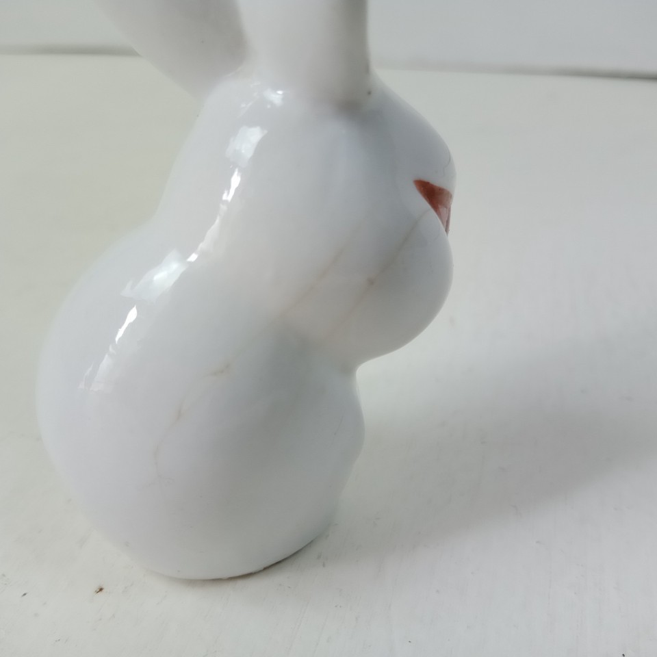 White Ceramic Rabbit Figurine Bunny Ornament Red Eyes Easter Home Decor ...