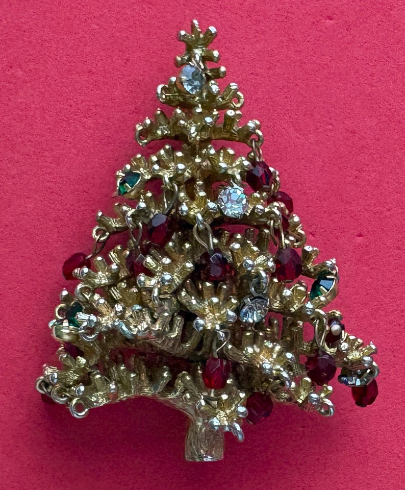 VINTAGE CHRISTMAS TREE PIN BROOCH SCHRAGER RHINESTONE DANGLES RED BEADS ...