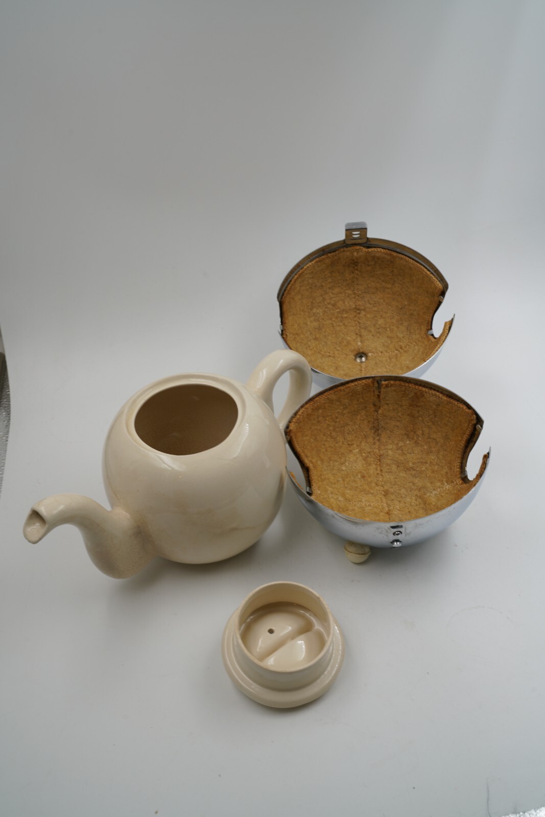 Vintage Earthenware Teapot Chrome Casing Fabric Insulation Heatmaster ...