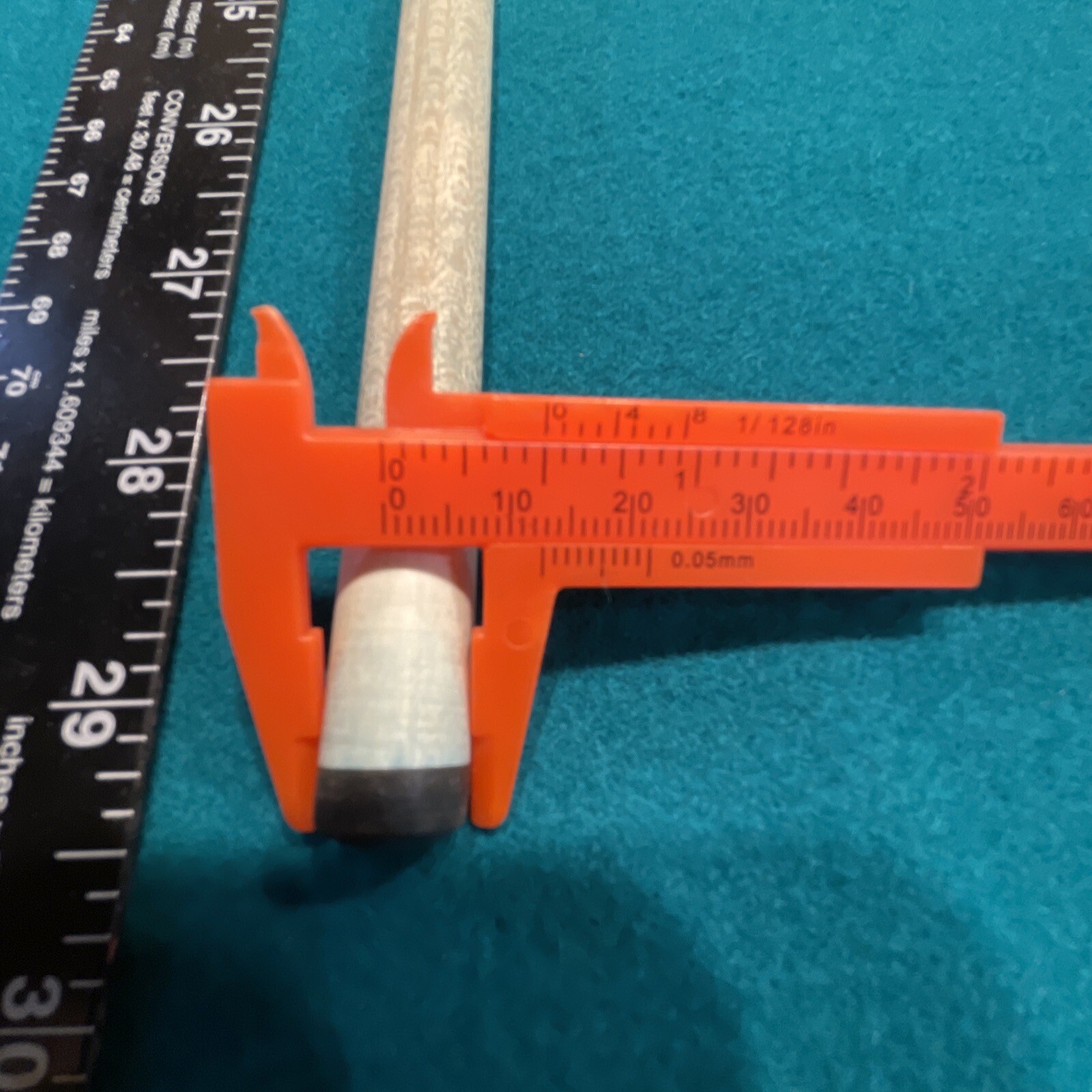 pool cue shaft 5/16x14 20 Yrs Old. 13mm @tip 21mm @ Joint Low Dif ...