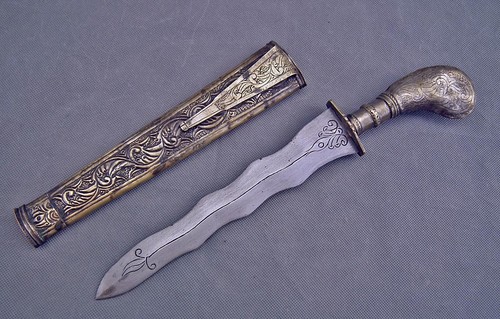 Antique Philippine Muslim Moro Islamic Dagger Sword Punal Keris Kris | eBay