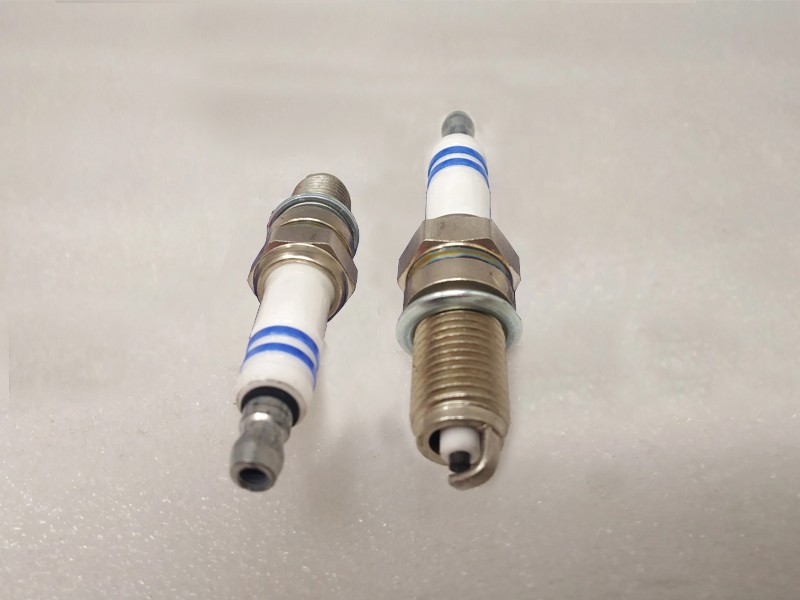 Set of 4 Spark Plugs for Suzuki ALTO K10B, Celerio, Ertiga ...