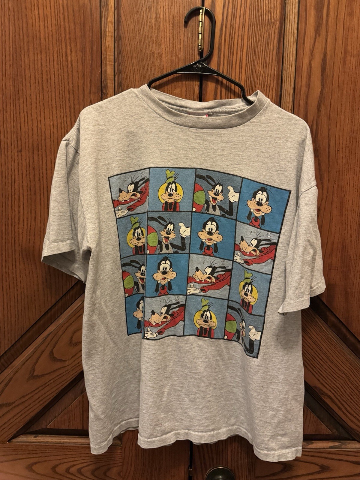 GOOFY VINTAGE 90s DISNEY CHARACTER TSHIRT Single Stit… - Gem