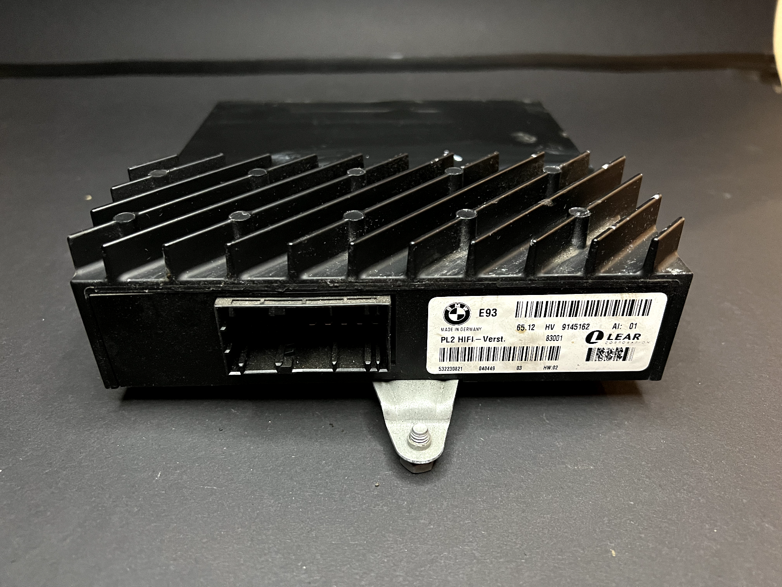 BMW OEM E93 Convertible PL2 HiFi Audio System - Verst AMP LEAR Sound ...