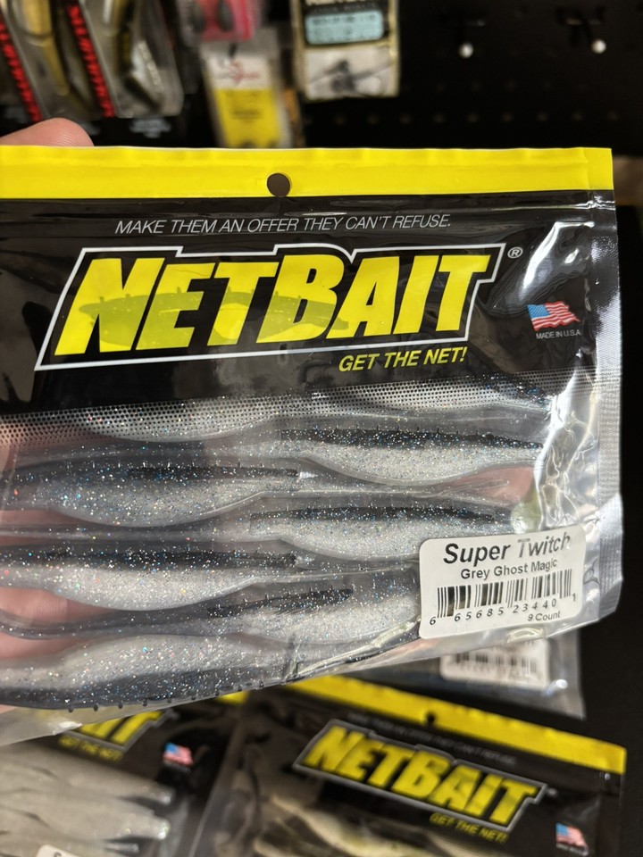 (LOT OF 4) NETBAIT SUPER TWITCH 5" SOFT JERKBAIT (4 DIFFERENT COLORS ...