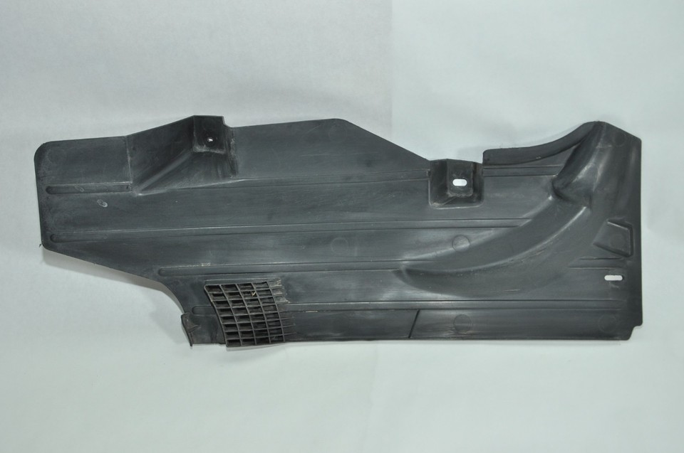 2004-13 Volvo C30 C70 S40 V50 Left Lower Air Guide Splash Guard Shield ...