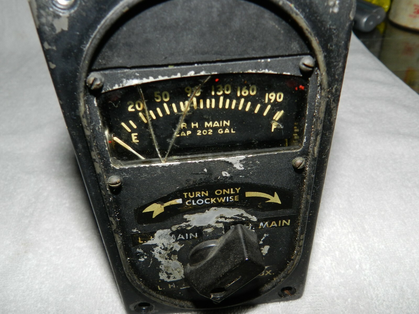 LIQUIDOMETER CORP QUANTITY INDICATOR P/N EA48-5-24 VINTAGE DC-3/C47 ...