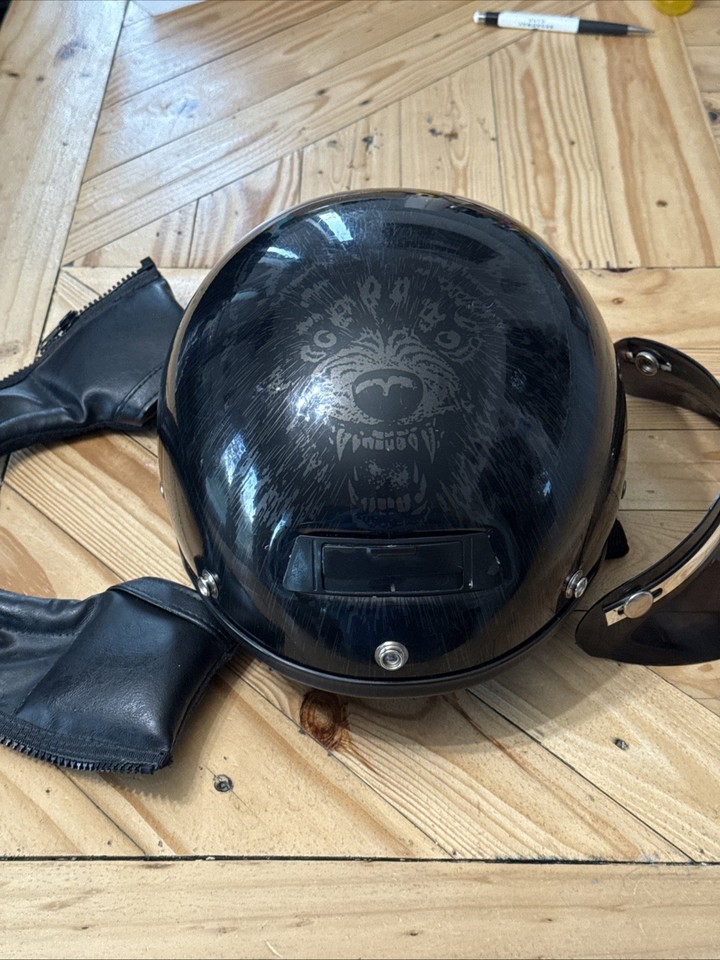 VTG USA Made WINTUNE GRAPHICS SILVER WOLF Motorcycle Helmet DOT H-1 W ...
