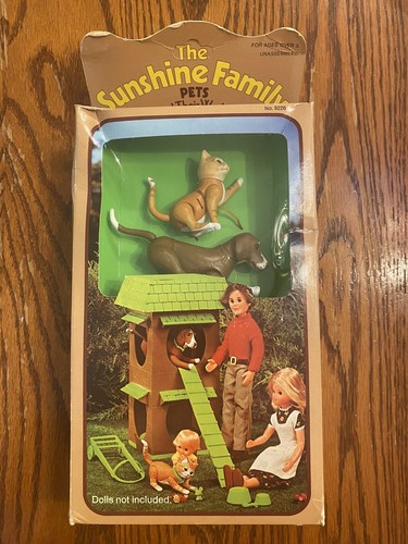 Vintage Mattel The Sunshine Family Pets and Their World with Cat & Dog ...