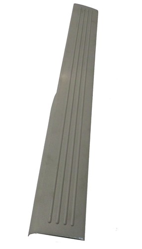 Front Sill Plates Driver Side Grey 2010-14 Chevrolet Silverado Sierra ...