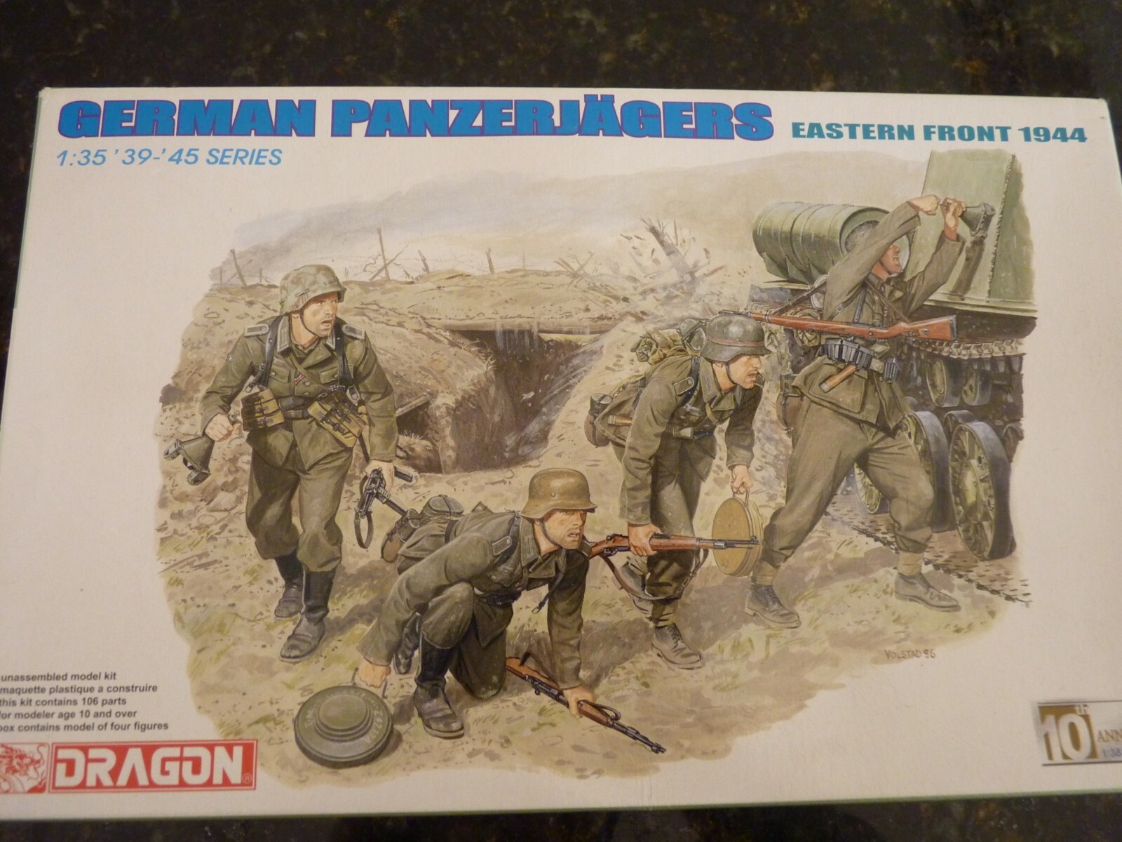 1:35 -DRAGON MODEL KIT - GERMAN PANZERJAGERS-eastern front 1944- Model ...