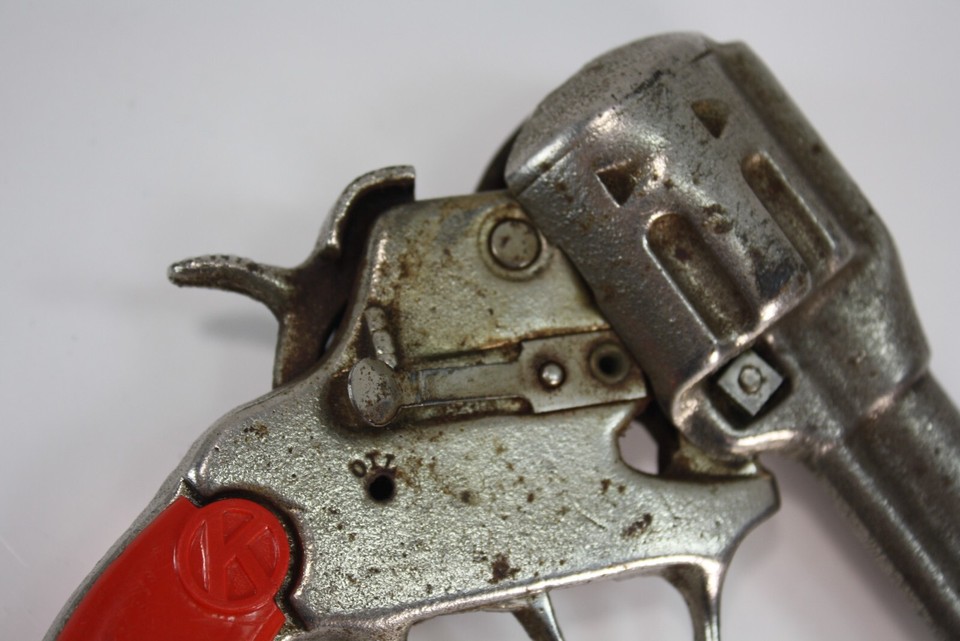 Kilgore Ranger, cast iron cap gun red grips | eBay