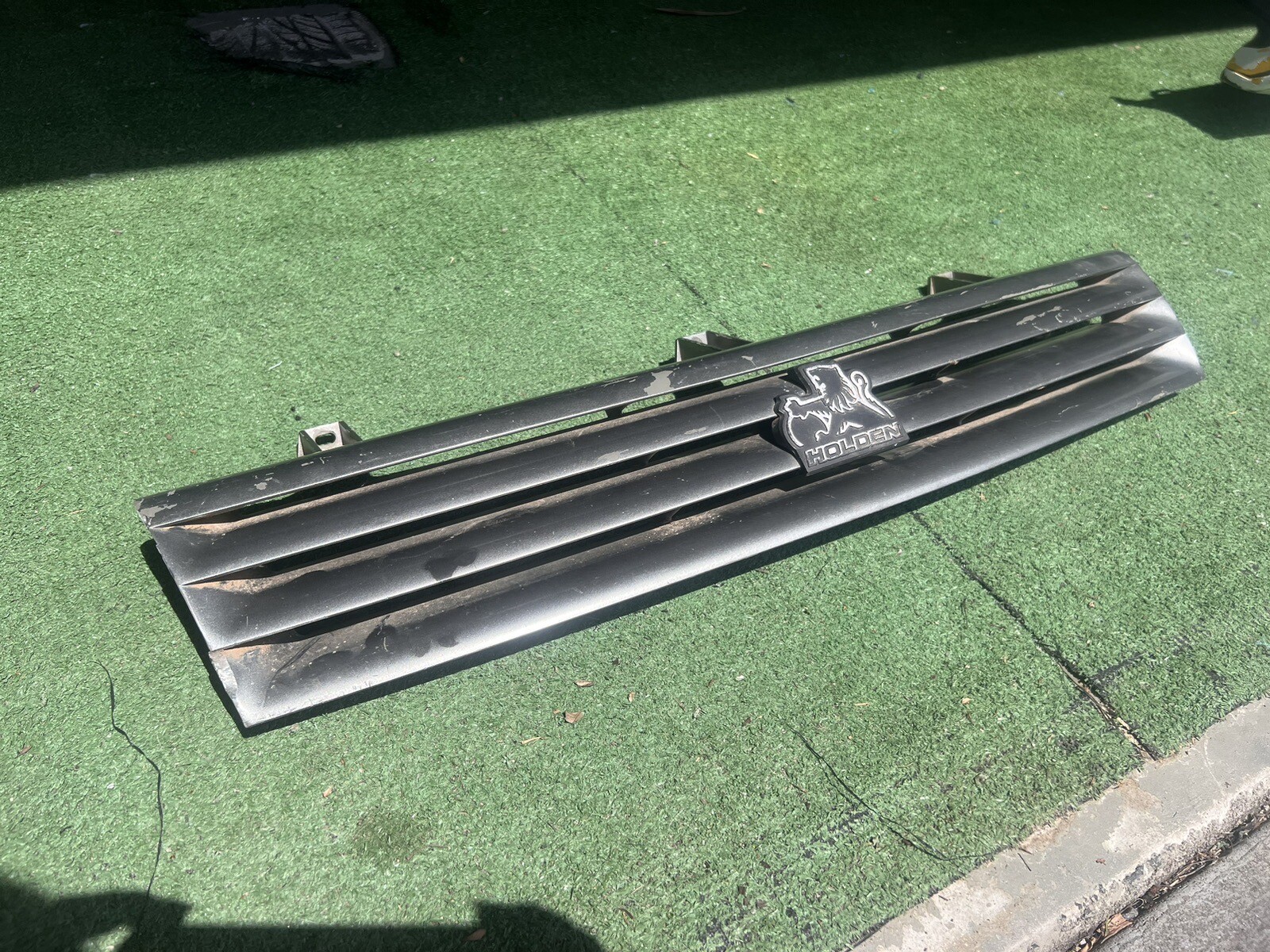 Front Grille For Holden Commodore VN 1989 | eBay