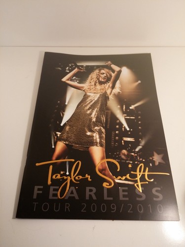Taylor Swift 2009/2010 FEARLESS Tour Concert Program/Booklet Excellent ...