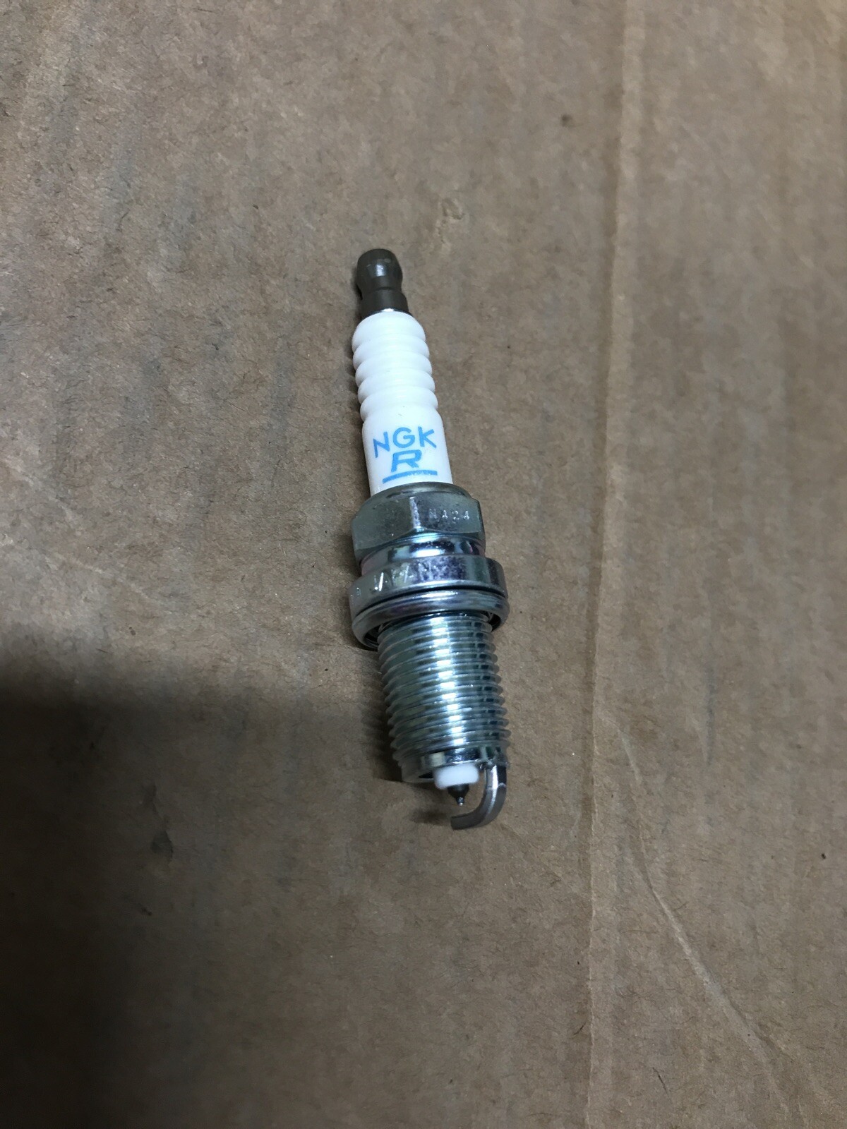 New Vintage NGK Laser Platinum Spark Plugs #5838 (PFR5N-11) - Set of 4 ...