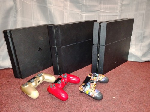 Sony PS4 3 LOT: 2 PS4 Fat and 1 PS4 Slim w/ 3 Controllers and 3 Power ...