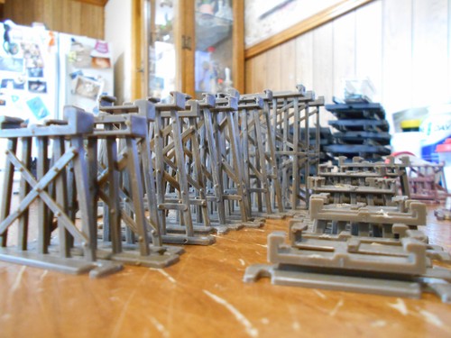 HO Scale trains Lot of Mixed Trestle Pieces | eBay