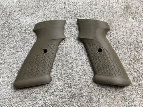 Crosman and Benjamin Marauder Pistol Flat Dark Earth Grips By Buck Rail ...