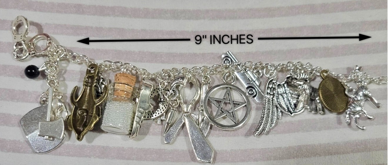 SUPERNATURAL CHARM BRACELET Dean Winchester, Sam Winchester, Castiel ...