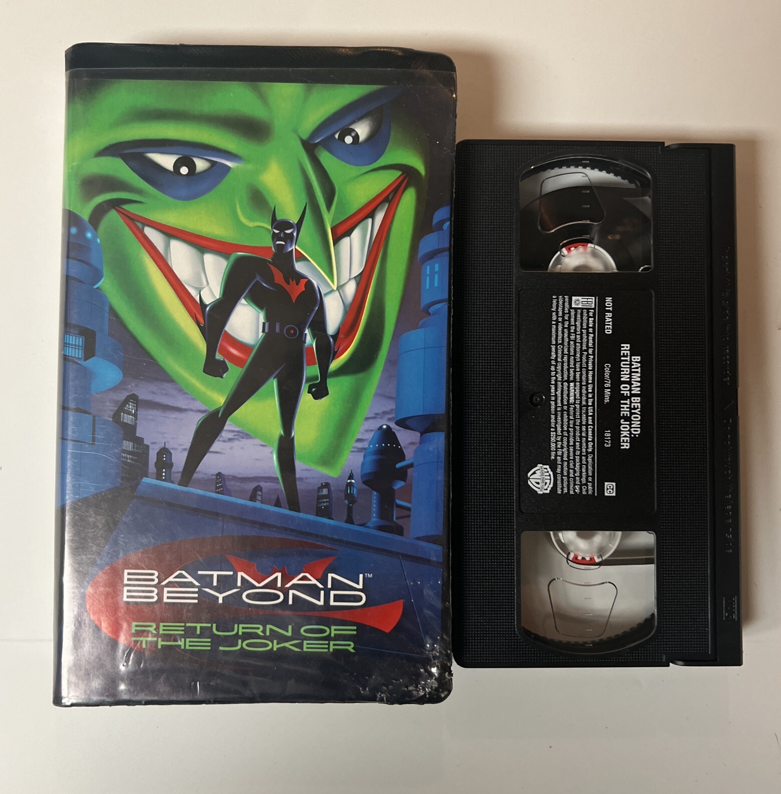 Batman Beyond - Return of the Joker (VHS, 2000, Clam Shell) Cartoon ...