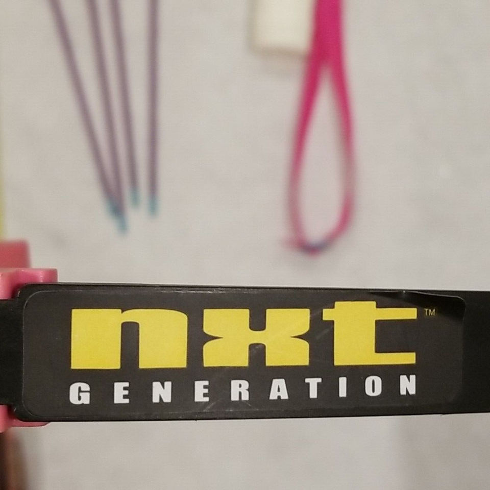 NXT Generation Compound Bow (Pink) & QUIVER (not part of original item ...