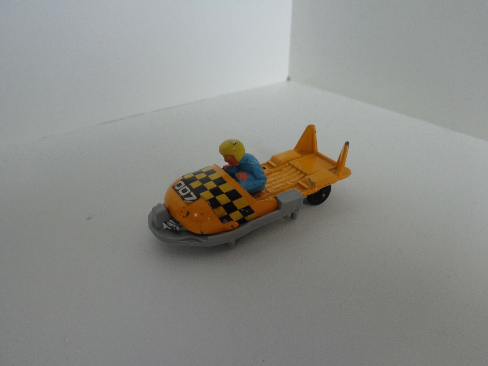Corgi Juniors 1011 James Bond OHMSS Whizzwheels Bobsleigh Original ...