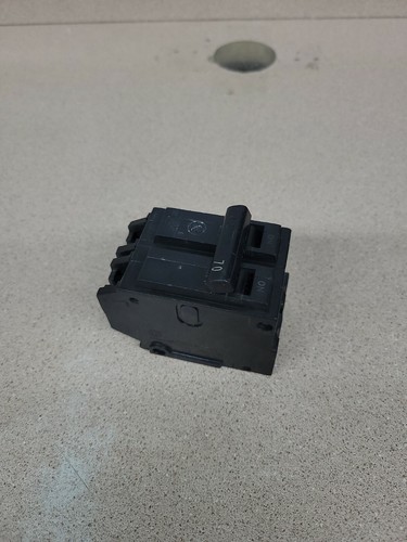 General Electric THQL2170 2p 70a 120/240v Circuit Breaker Used 1-yr ...