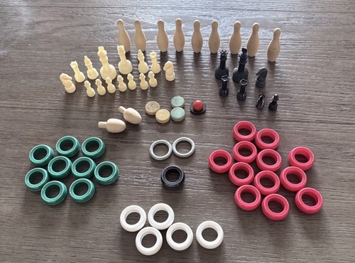 Vintage Carrom Board Replacement Pieces and other random game pieces | eBay