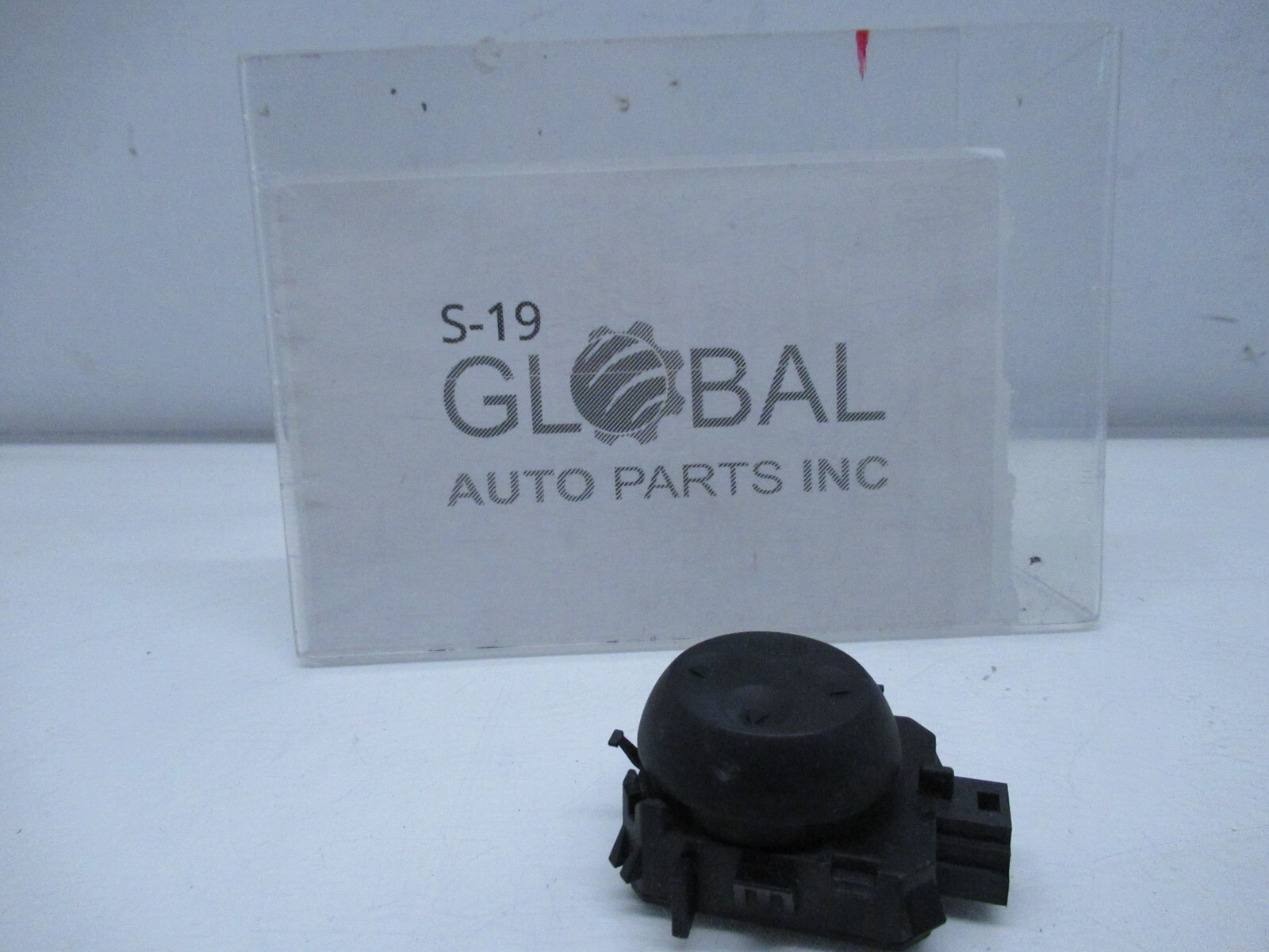 10-13 MERCEDES W212 E350 FRONT RIGHT PASSENGER SEAT LUMBAR CONTROL ...