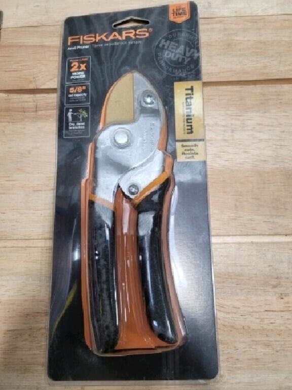Fiskars 5/8" Anvil Pruner Titanium Dry Dead Branches Ultra Blade Smooth ...