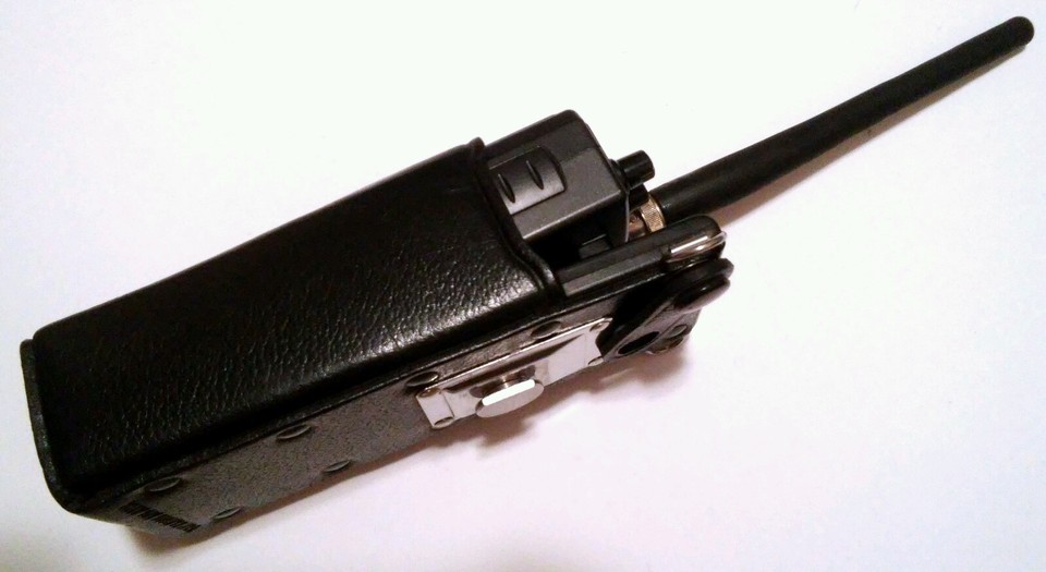 VINTAGE - RADIOSHACK PRO-89 HANDHELD PORTABLE DIGITAL ANALOG SCANNER ...