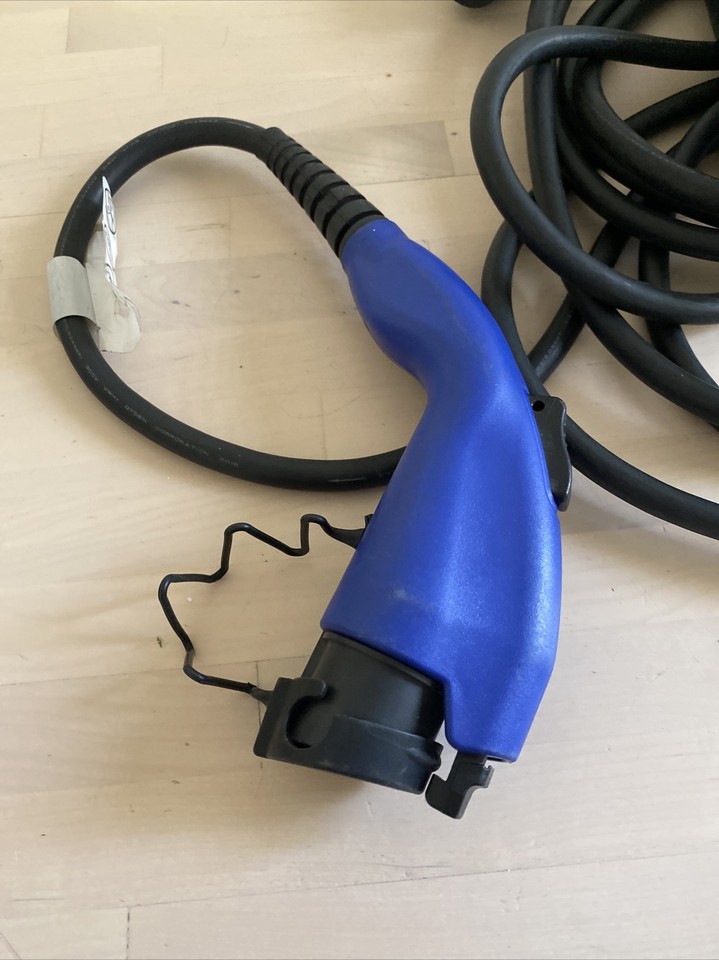 2023-2024 Toyota Prius Prime RAV4 EV Charger Plug in Hybrid Charging ...