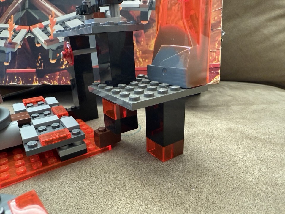 LEGO Star Wars 7257 Ultimate Lightsaber Duel 95% Complete Box Manual ...