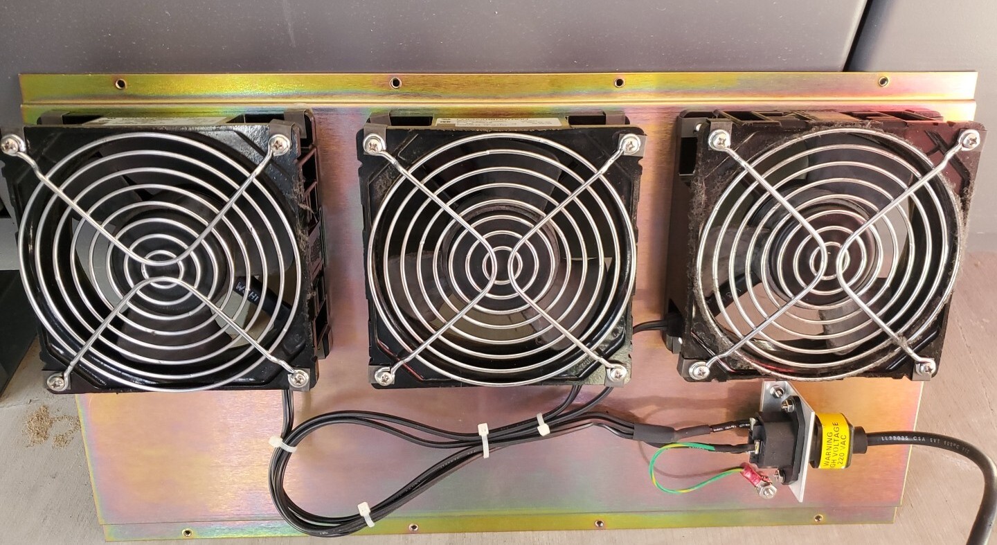 LOT OF (3) COMAIR ROTRON ~ MODEL WR3H1 ~WHISPER FAN W/ POWER CORD ...